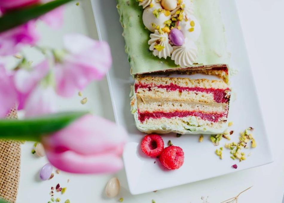 AUBENAS : Pâtisserie - La Maison Chauvet célèbre Pâques avec un cake ...