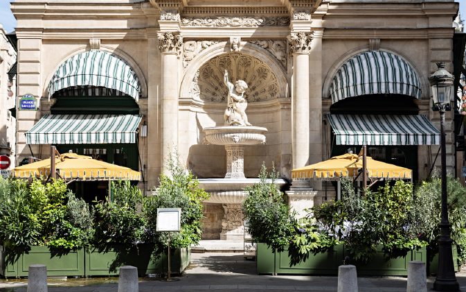 PARIS : La Fontaine Gaillon, le restaurant star d'Emily in Paris ...